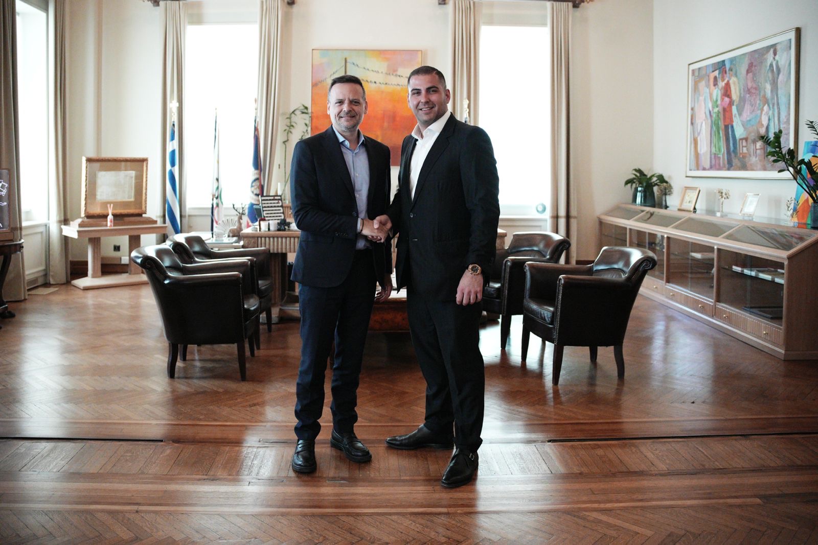 ΔΕΛΤΙΟ ΤΥΠΟΥ_ Δωρεά της MEGA BROKERS στον Ξενώνα Κακοποιημένων Γυναικών ...